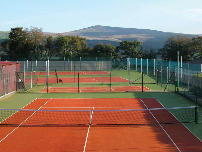 Hotel with Tennis Courts in Devon