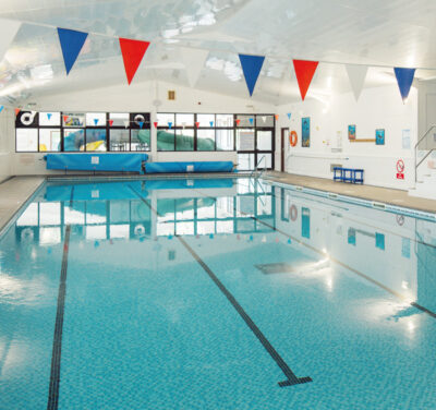 Hotel with Activities & Indoor Pools in Devon